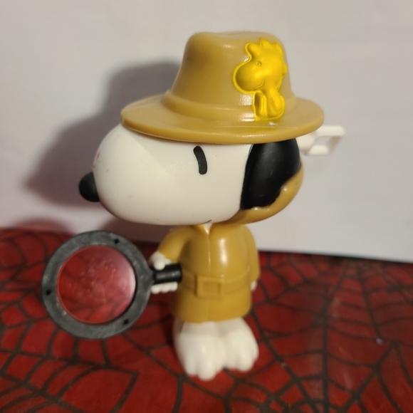 Toys | 218 Snoopy Peanuts Mcdonalds Toy 6 Detective Secret Agent Figure ...